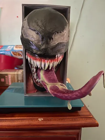 Venom Book Nook and Wall Mount by Treddigineer MakerWorld: Download ...