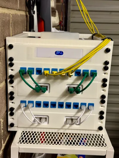 10-inch 5U Fully 3D-Printed Rack Cabinet Project by Szczybyrybobry ...