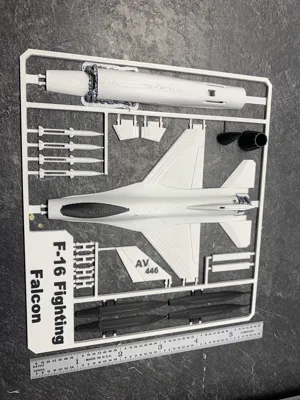 F-16 Fighting Falcon Kit Card - No Tool or Glue! by DjangoCashflow ...