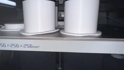 Desiccant Container for Bambu Lab Spool by Mono98 - MakerWorld