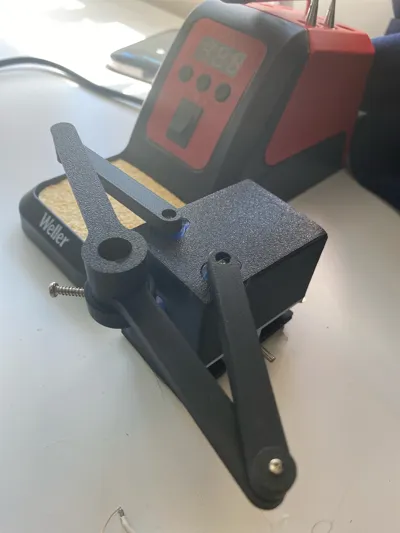 SCARA二维绘图机器人 - ESP32五杆机构 来自 matixovi MakerWorld：免费下载 3D 模型