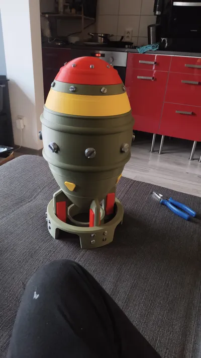 Mini Nuke Bomb - Fallout-Inspired Container - Free 3D Print Model ...
