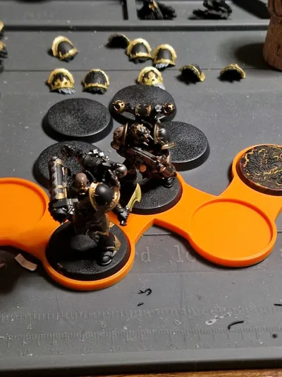 Warhammer 40k Squad movement tray 5x32mm - Free 3D Print Model - MakerWorld