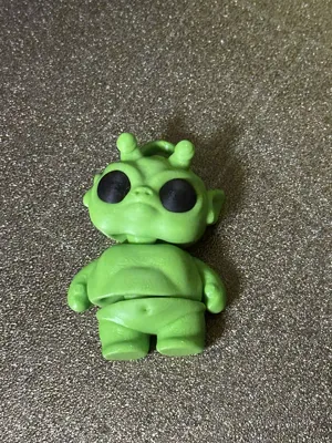 Flexi Dave The Alien & Keychain - No Supports by 3DeepDesigns ...