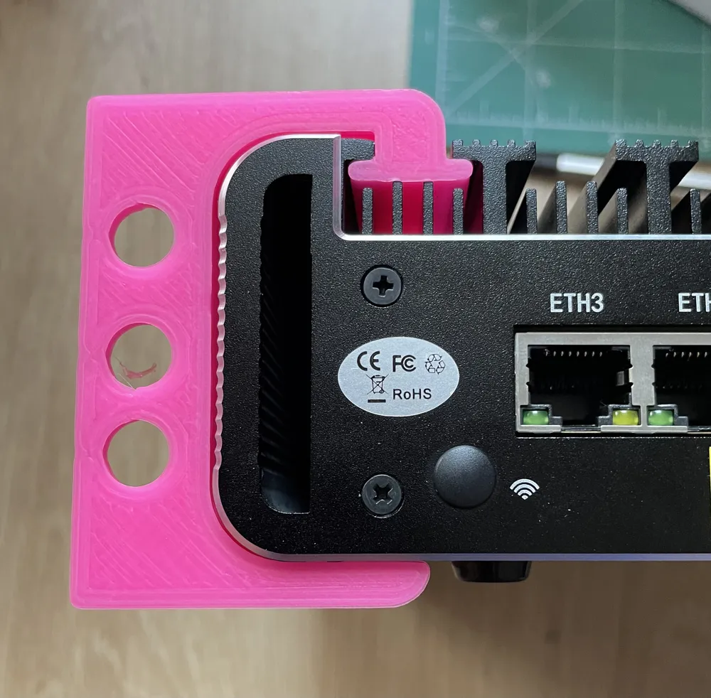 Mini PC - HUNSN RS39 - pfSense Rack mount by arekxyz - MakerWorld