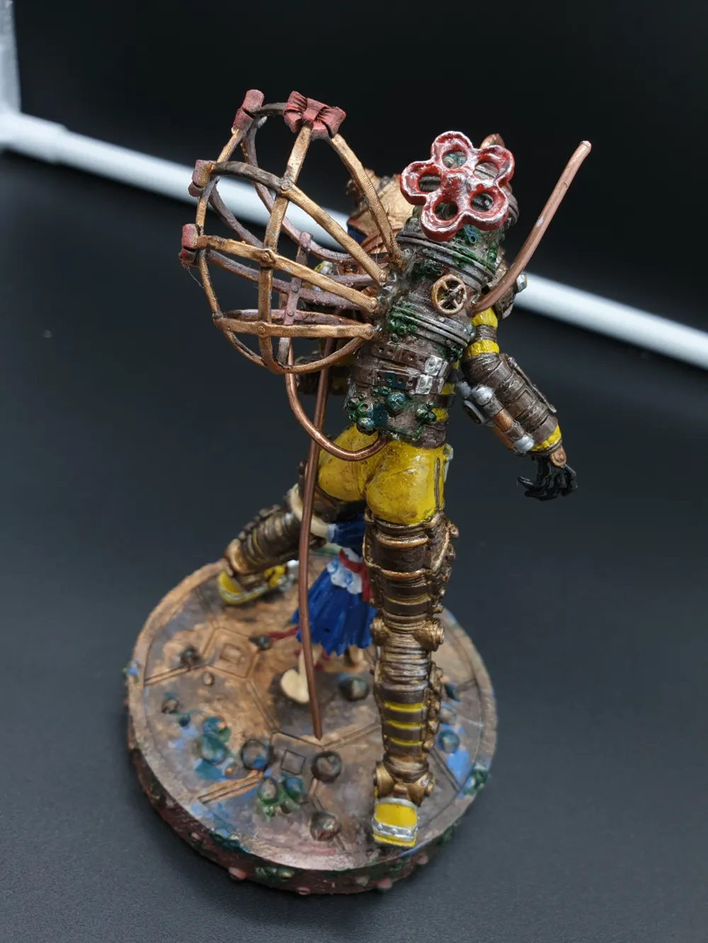 Bioshock 2 Big sister - Repaired files Remixed by Ryxxi_makes - MakerWorld