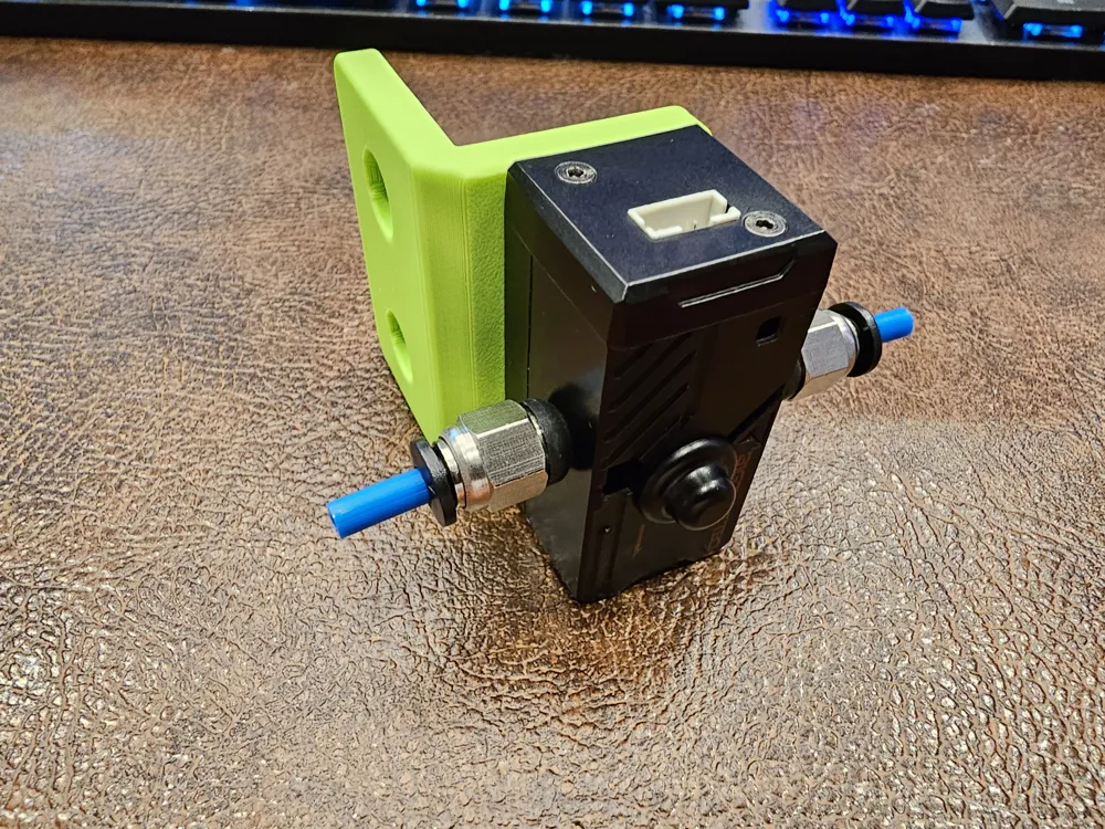 BTT SFS V2.0 Smart Filament Sensor 3030 Remixed by Yathani - MakerWorld