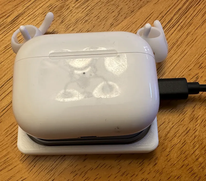 Airpod Pro Wireless Charging Base with Pegs for Silicone Earbud Storage ...