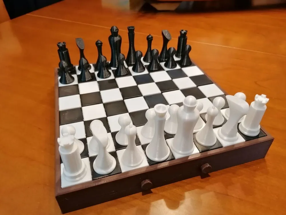 Portable Chess Board with Pieces by ruimach - MakerWorld