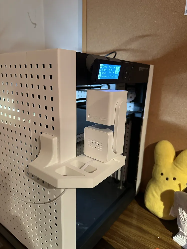 Bambu Lab P1P Wyze Cam Pegboard Mount (Wyze Pan V3 cam) Remixed by ...