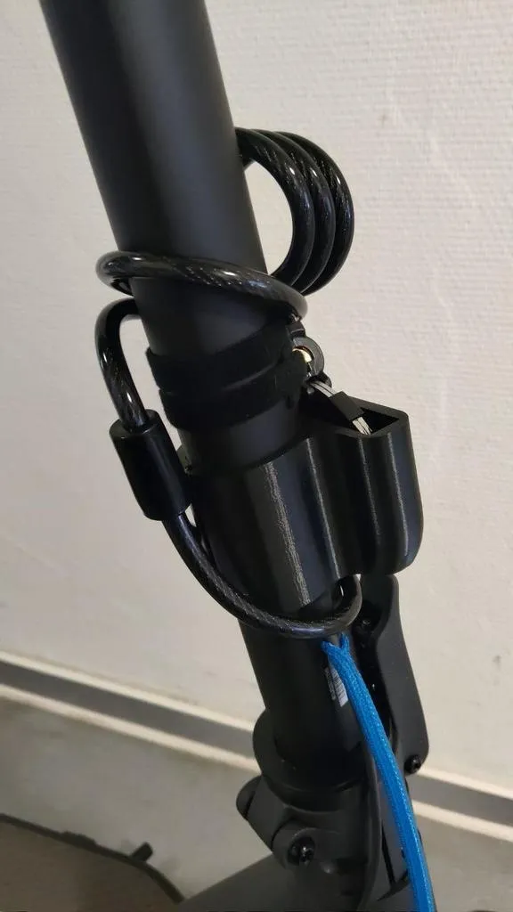 Lock holder for Ninebot Kickscooter MAX (G30 + G30D) by RiNax_ - MakerWorld