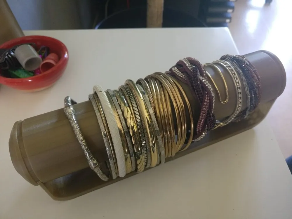 Support de bracelets by Grégory HARGOUS - MakerWorld