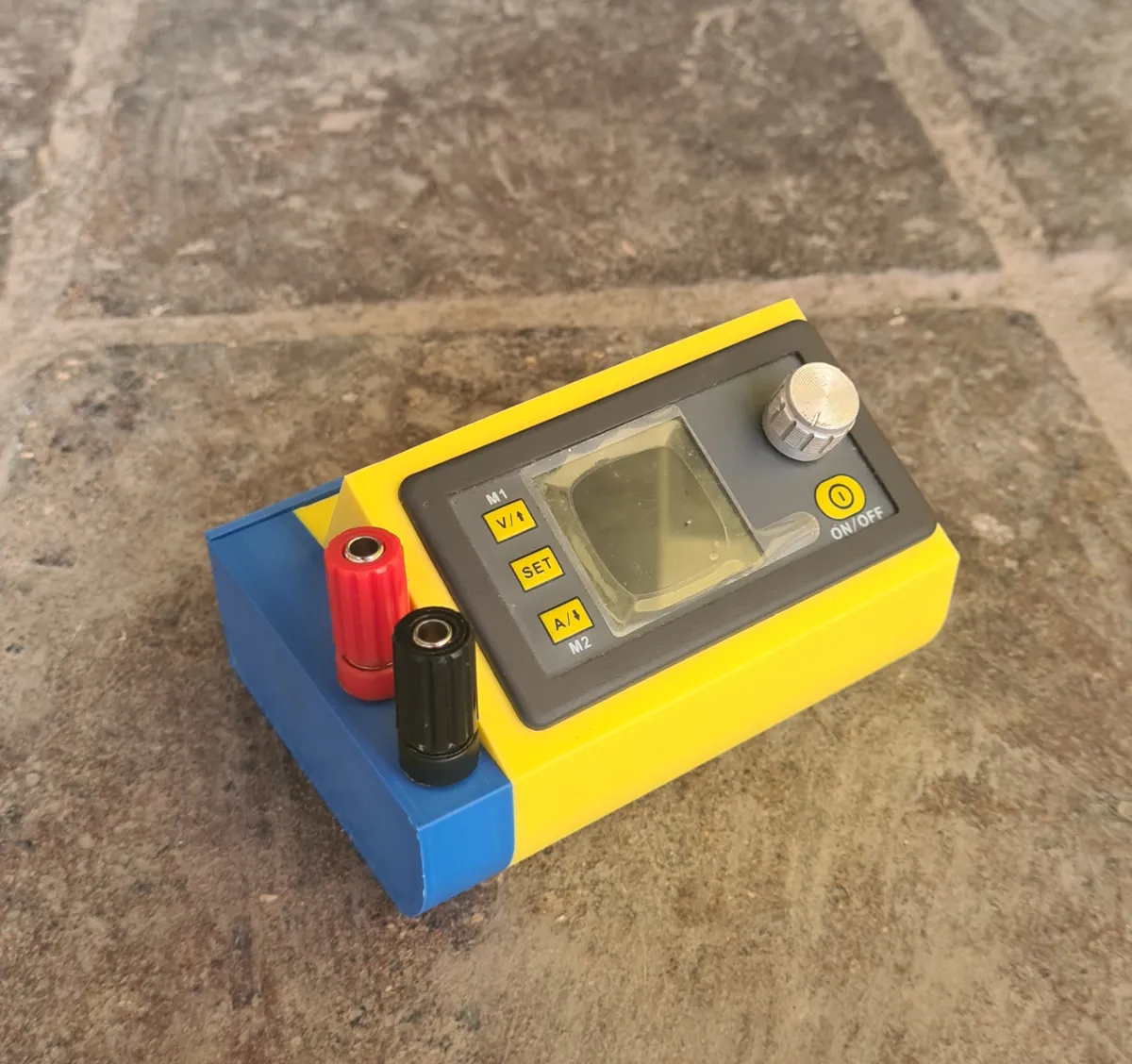 Bench power supply (PSU) enclosure with USB-C PD input and 2 x banana ...