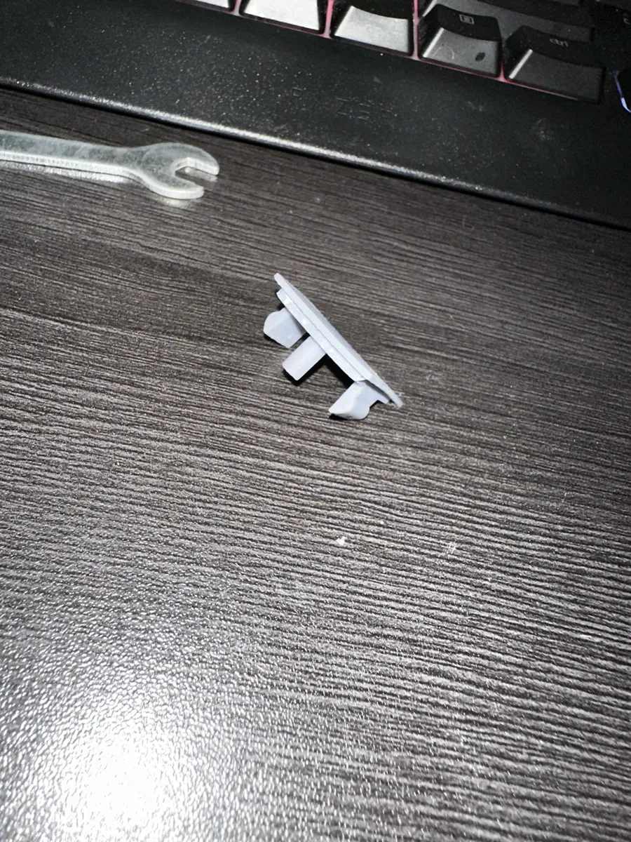 BMW E65 Door Panel Screw Covers - Modelo de impresión 3D gratuito ...