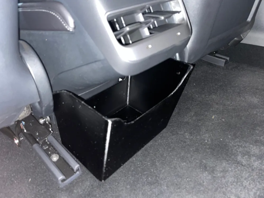 Tesla Model 3 Trash bin by arneltec - MakerWorld