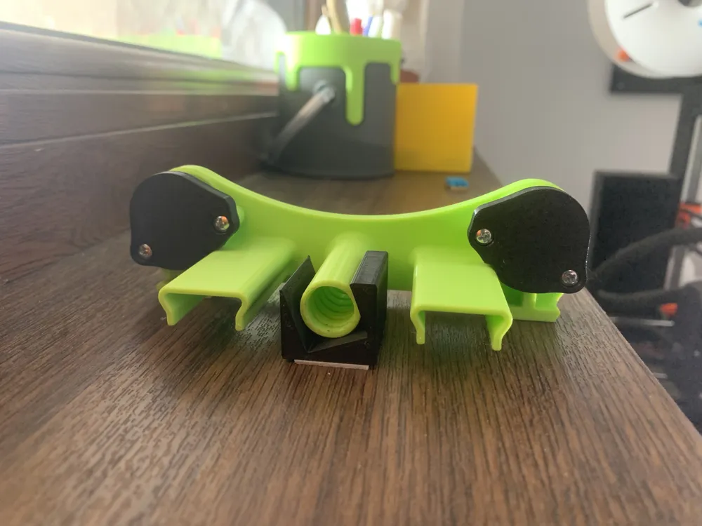 Hook For Spool Holder Remixed by George GxG - MakerWorld