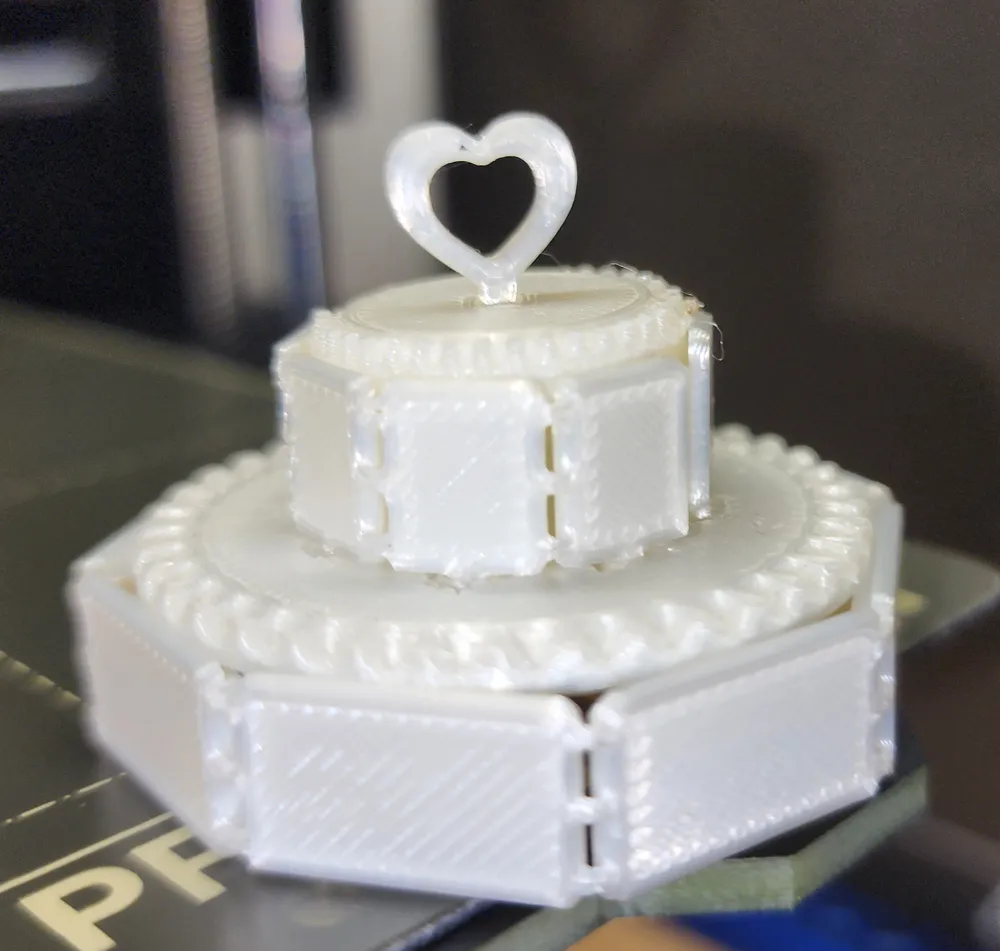 Build-your-own Mini Wedding Cake kit card by Triple G Workshop - MakerWorld