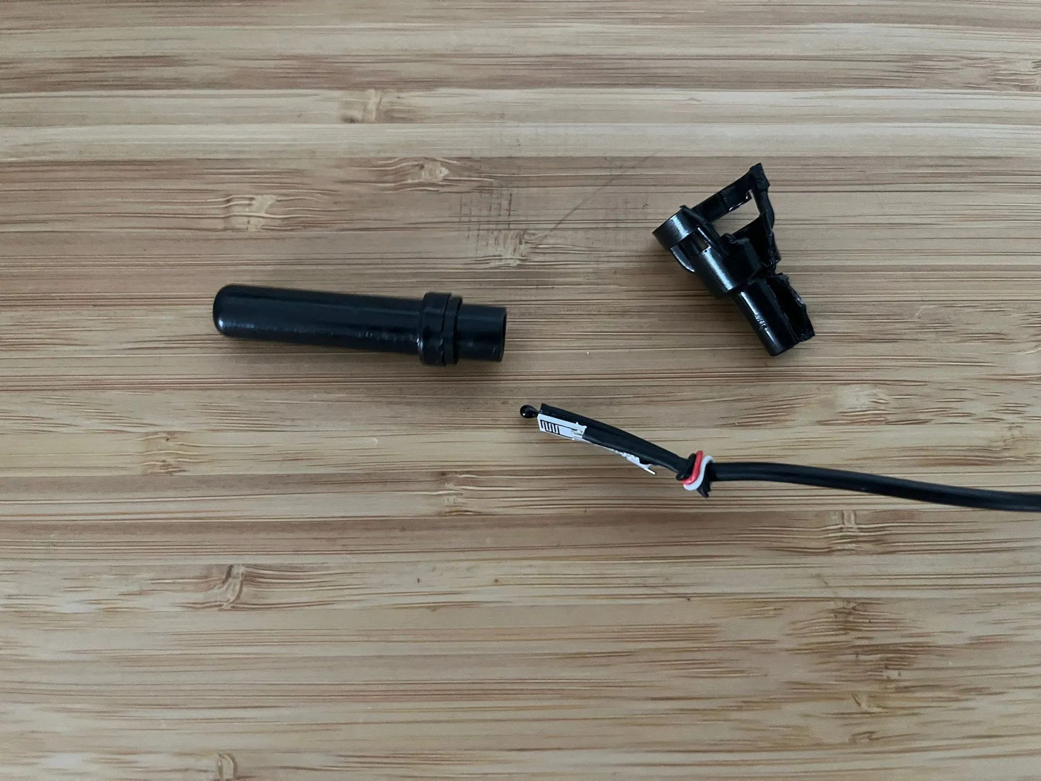 P1S Chamber Temp and Humidity Sensor Mount - Free 3D Print Model ...