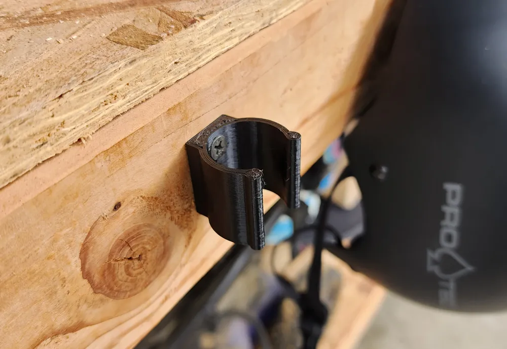 Scooter Wall Clips by TripleGWorkshop - MakerWorld