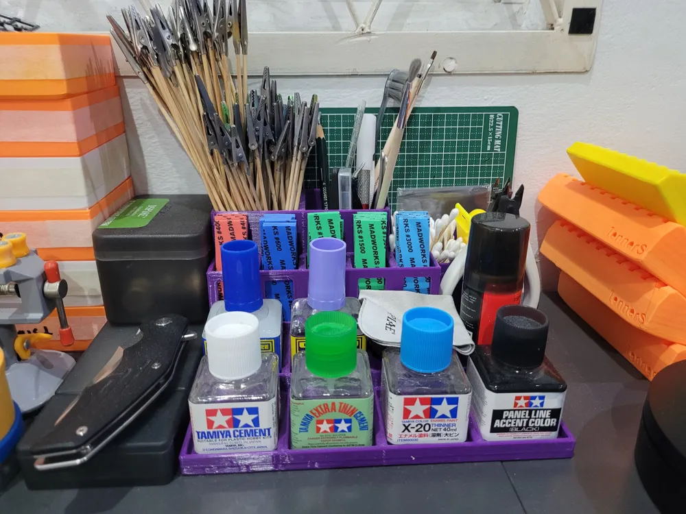 Gundam Modelling Tool Station/Organiser by leoax19980 MakerWorld ...