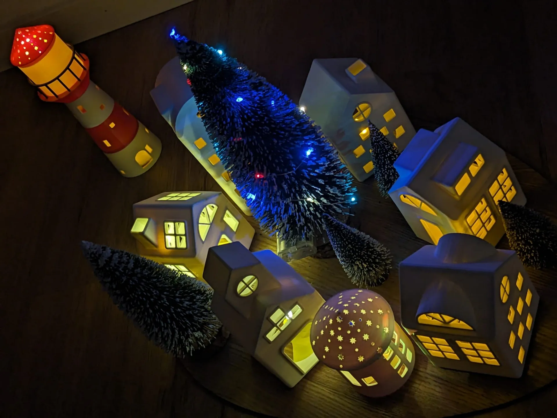 Tealight Christmas tree ornament--Earth ball topo - Free 3D Print Model ...