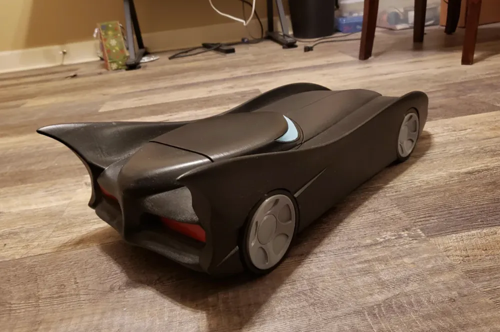 New Adventures Batmobile - Modèle d'Impression 3D Gratuit - MakerWorld