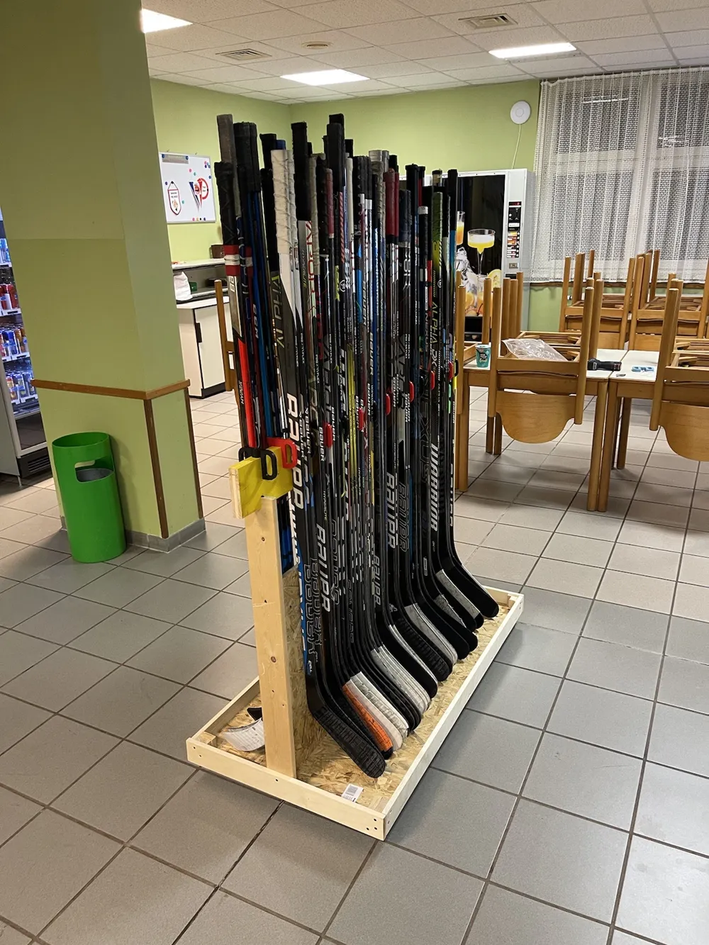 Hockey Stick Rack Devider by pascal.1997 - MakerWorld