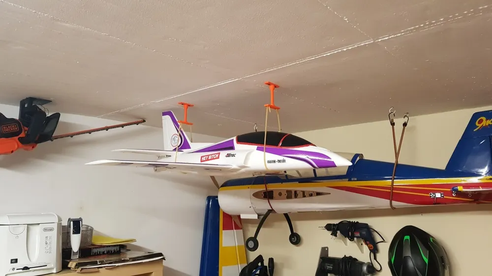 RC Plane Ceiling hanger by bman642 - MakerWorld