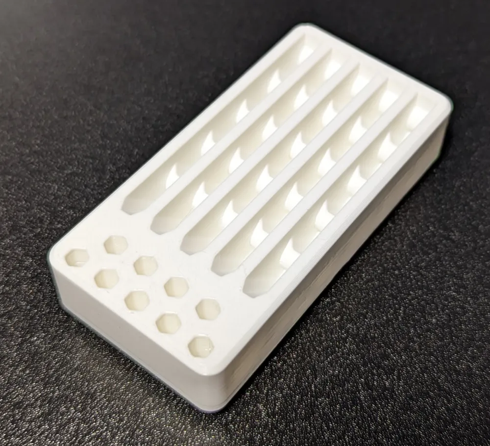 Gridfinity Compact 4mm Bit Holder With Large Bit Storage by Jakokln ...