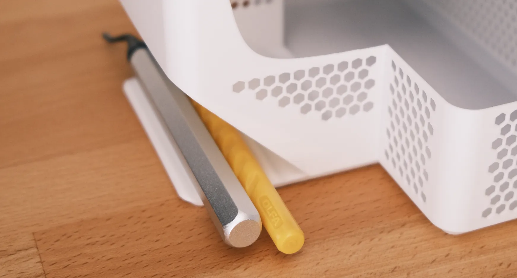 A1 Mini Poop Bin (75g filament) by K-Studio.ca MakerWorld: Download ...