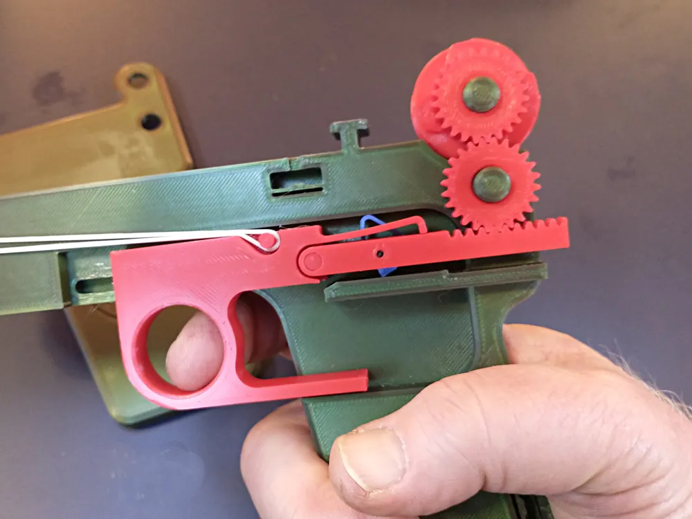 Rubber Band Shooter with 21 Slot Magazine by LoboCNC MakerWorld ...