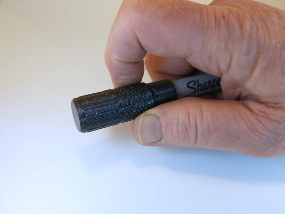 Screw Cap for Sharpie Fine-Point Pen by lobocnc - MakerWorld
