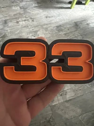 Max Verstappen #33 keychain by FF3D.Makes - MakerWorld