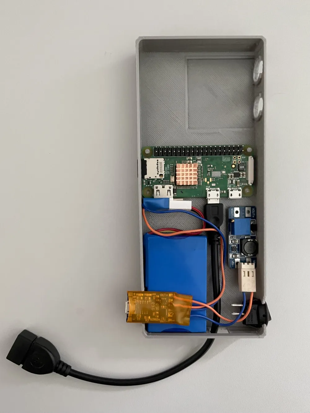 Box for Raspberry Pi Zero, Battery and Buttons by KubiV_ - MakerWorld