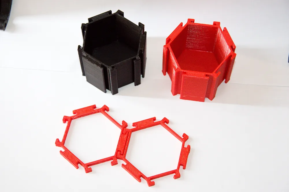 Hexagonal container by frenkees - MakerWorld