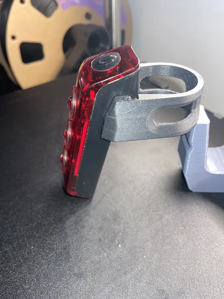 Specialized Flux rear-bike-light seatpost-mount by klaus-scherz ...