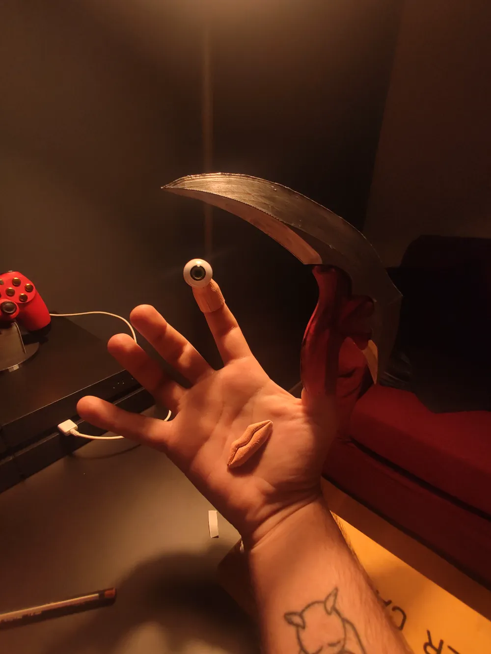 Parasyte Kiseiju hand cosplay prop 3D print model by Wolfman_Industries ...