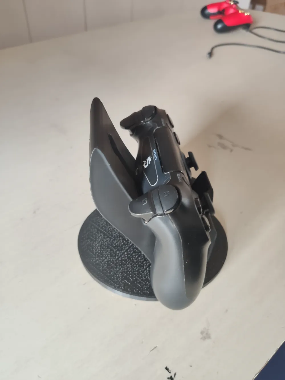 Universal Controller Stand for any controller ps4/ps5/xbox by Wolfman ...