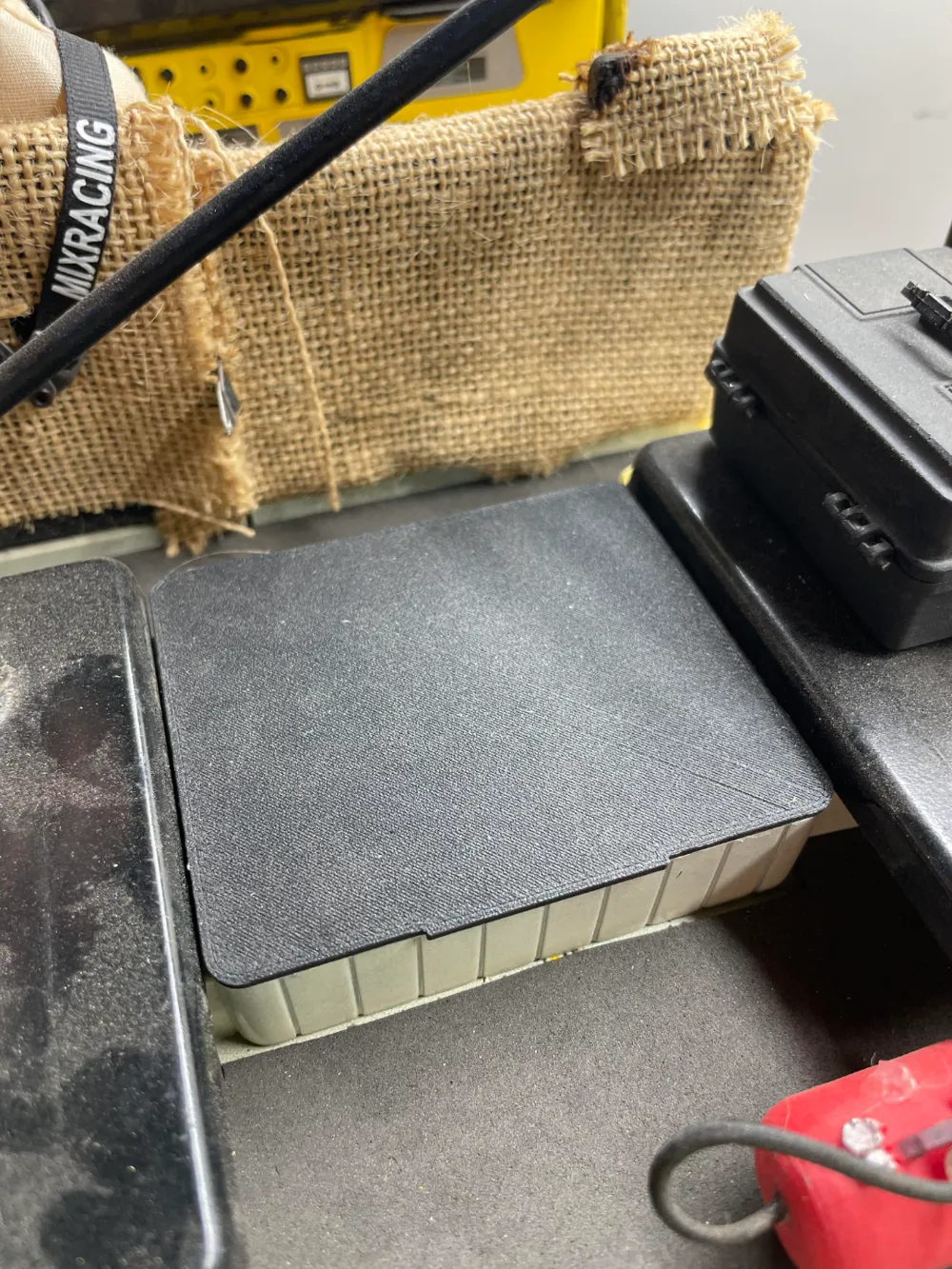 RC4WD FJ Cruiser Rear cover plate by Maxxcreeper - MakerWorld