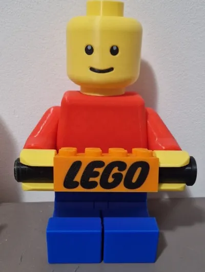 Scared face lego man toilet roll holder by Bastien - MakerWorld