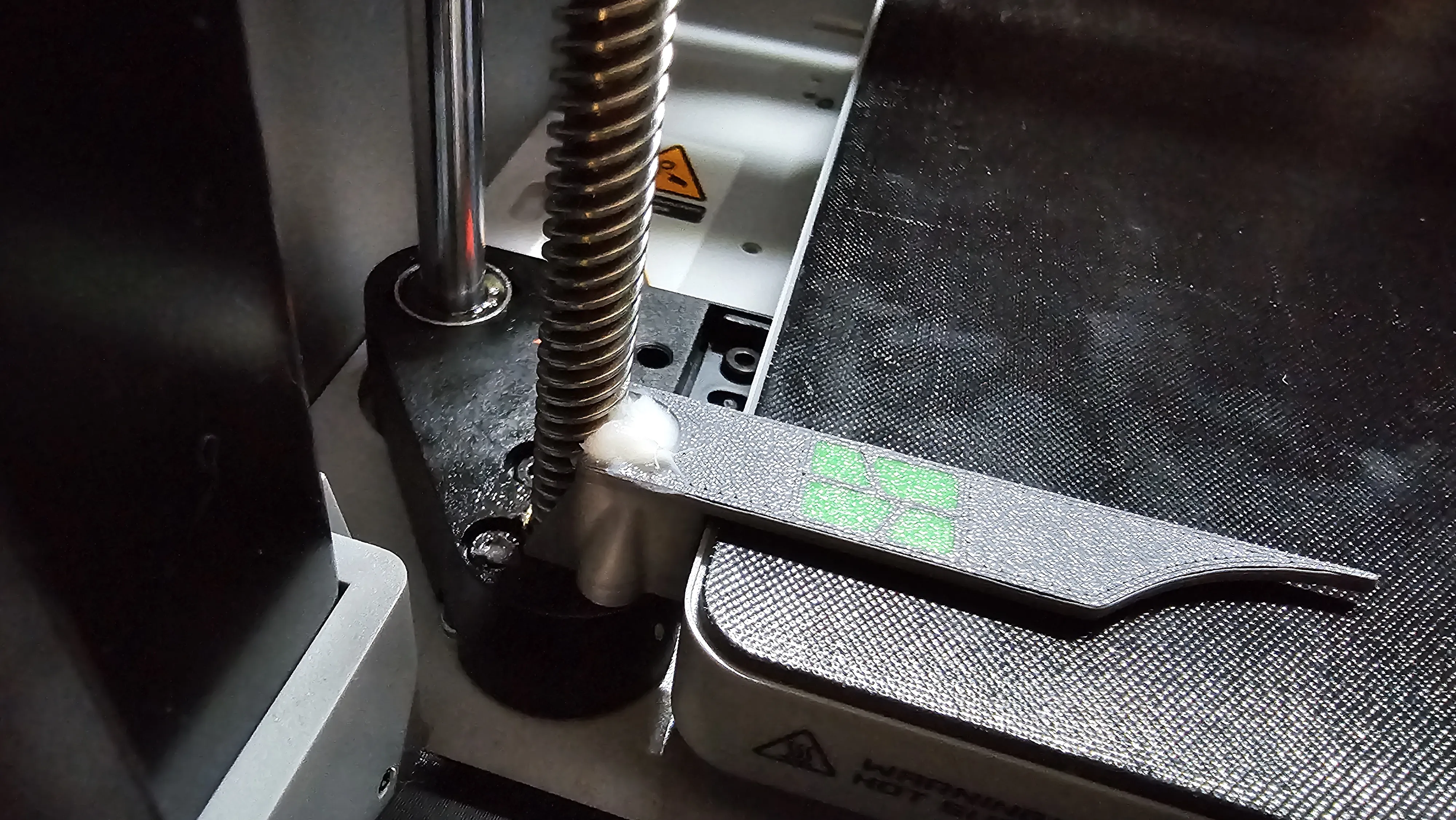 Automatic Z-Axis Lube Helper - Free 3D Print Model - MakerWorld