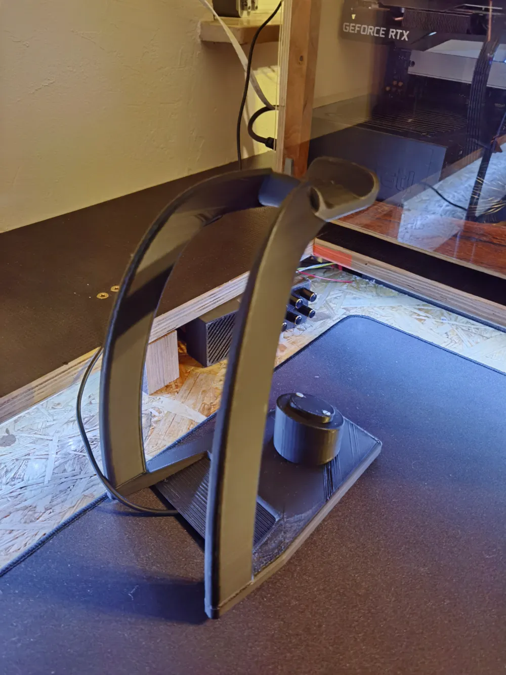 Headset stand with integrated charging station for Logitech mice by ...