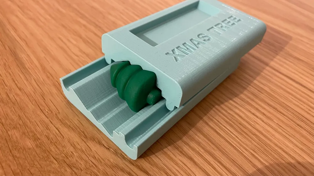 Pearl Roller Xmas Tree // Perlenwalze Weihnachtsbaum by Allpa_112 ...