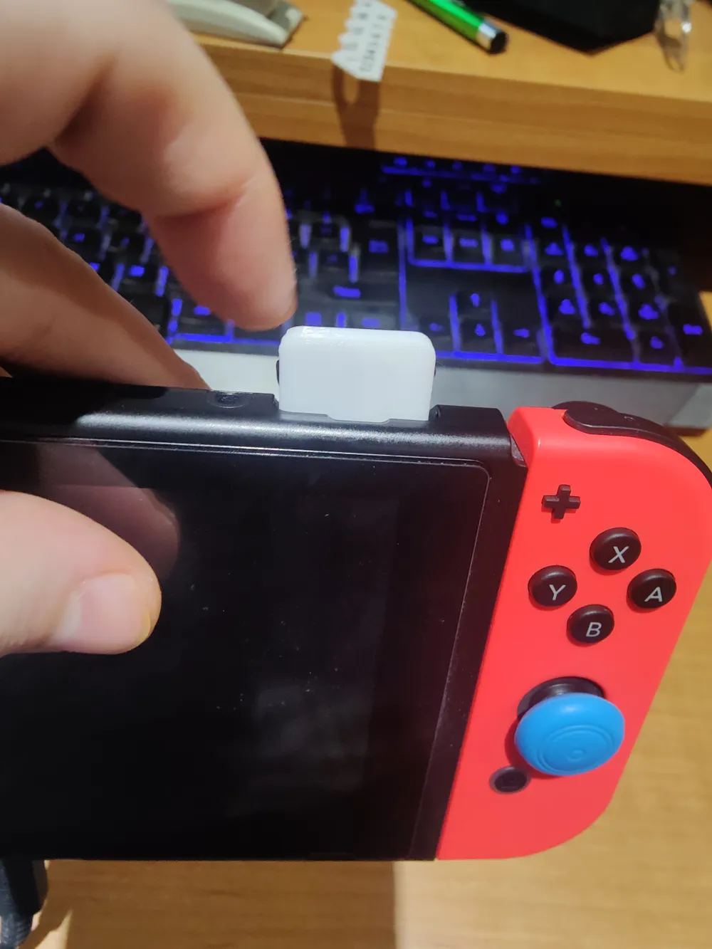 Dummy Nintendo Switch cartridge, with space for a SD card by Emashi ...