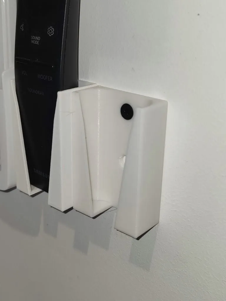 Xiaomi Mibox Remote Control Holder Pilot wall hang by Emashi - MakerWorld