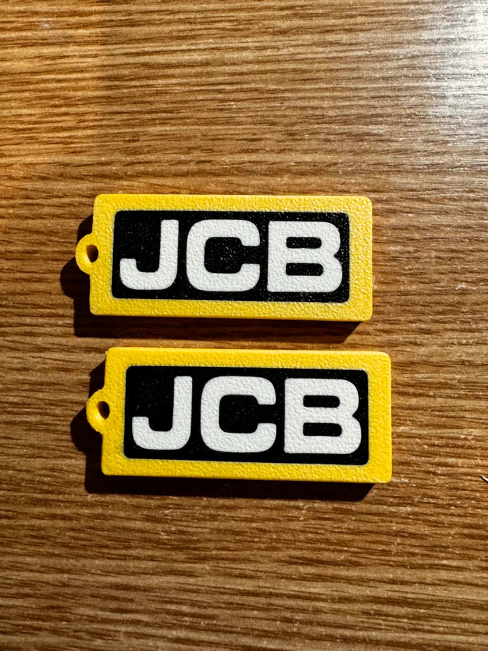 JCB keychain by Printajmi3d - MakerWorld