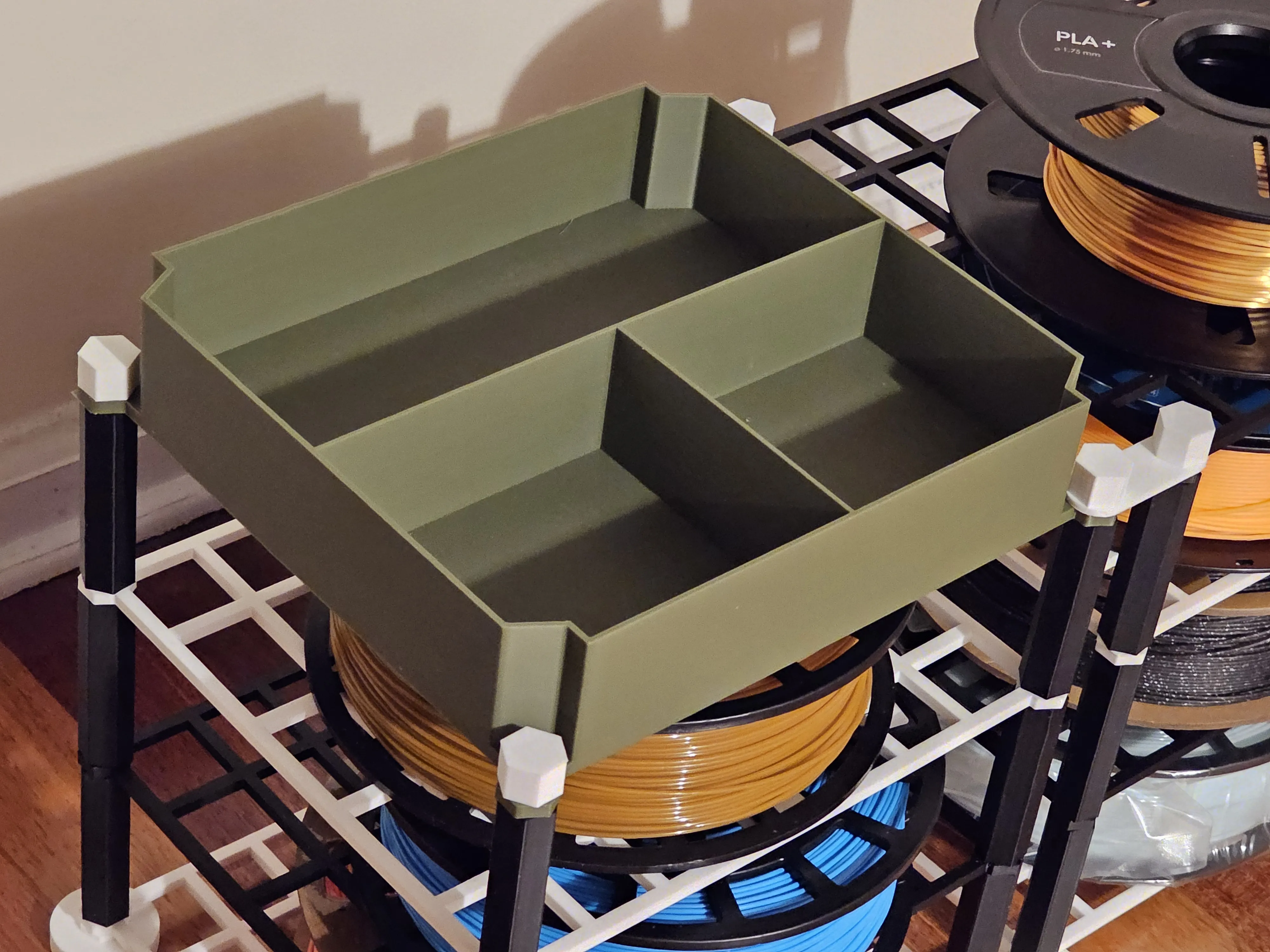 Filament Spool Shelf System No Hardware Needed! - Free 3D Print Model ...