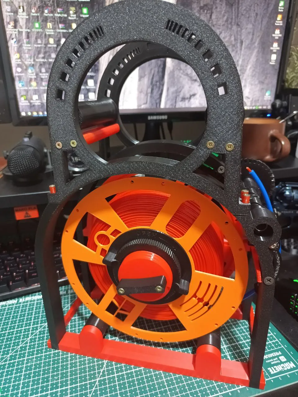 baBambu Lab Re-Usable Spool+tag for V-Spooler Remixed by Walter_Wolf ...