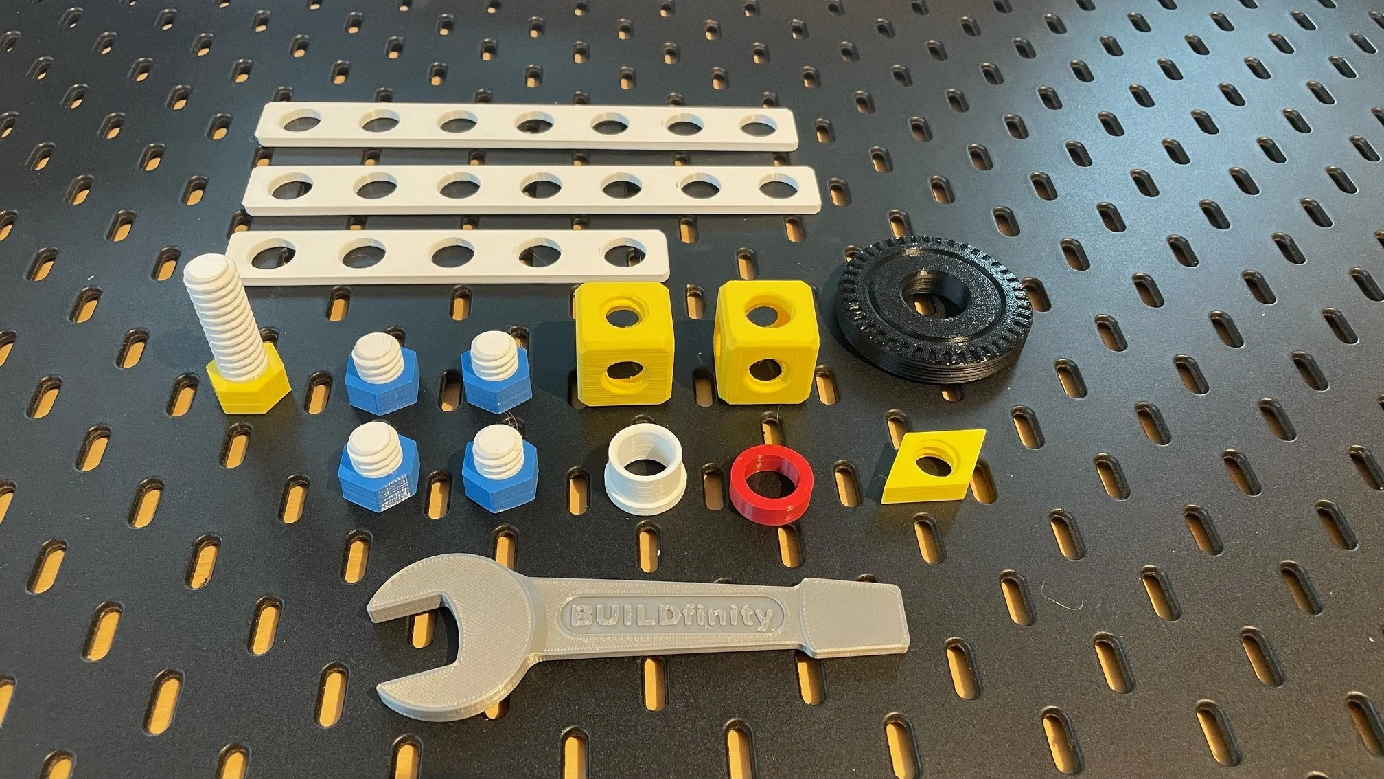 BUILDfinity screw construction play/toy for kids - Free 3D Print Model ...