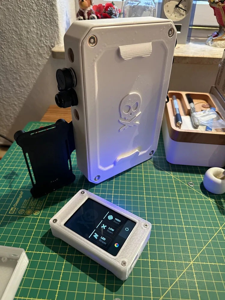 WT32-SC01 PLUS - Magnetic Case by pixelwave - MakerWorld